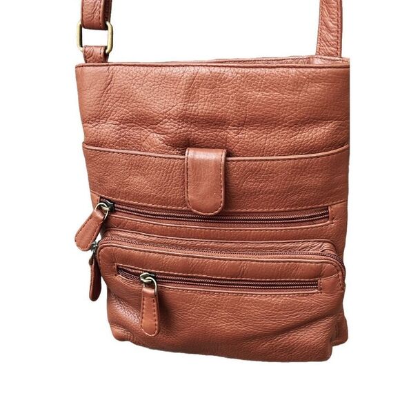 Maple Leaf | Bags | Mapleleaf Carmel Leather Crossbody Bag | Poshmark
